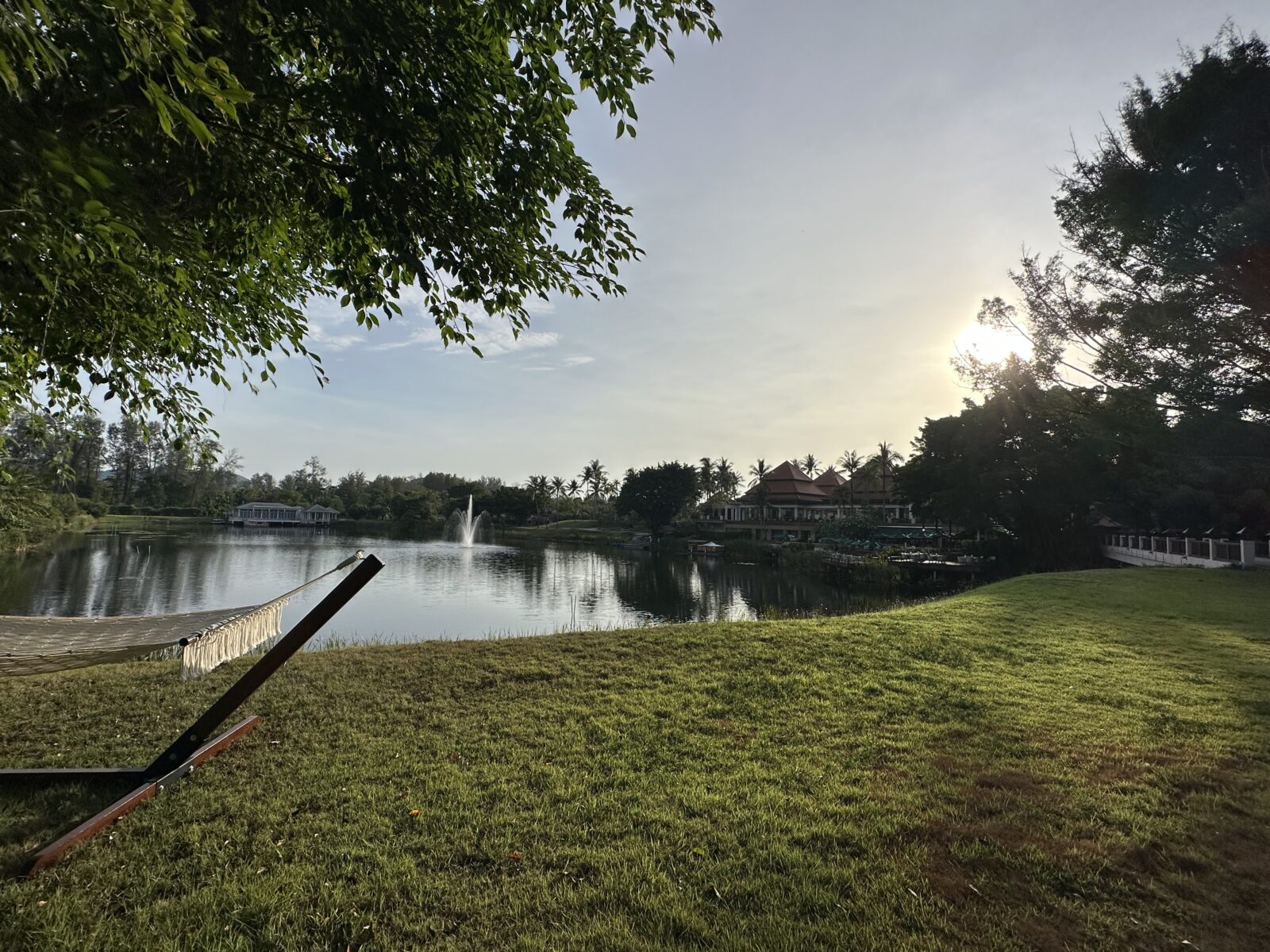 【バンヤンツリー・プーケット宿泊記（後編）】The Watercourtでの朝食ブッフェを紹介〜南国フルーツとスパークングワインを堪能 ...