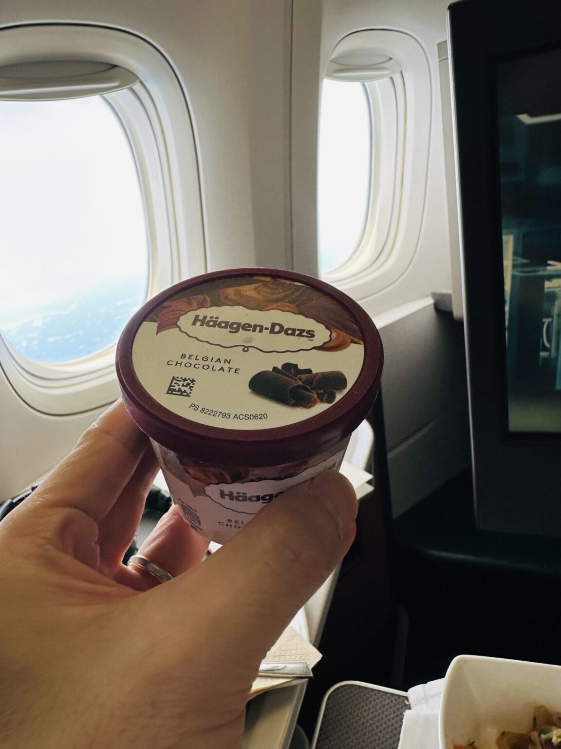 【台北旅行】復路フライトはBA特典航空券でキャセイビジネスクラスに搭乗 | むらさきマイラー夫婦が行く！